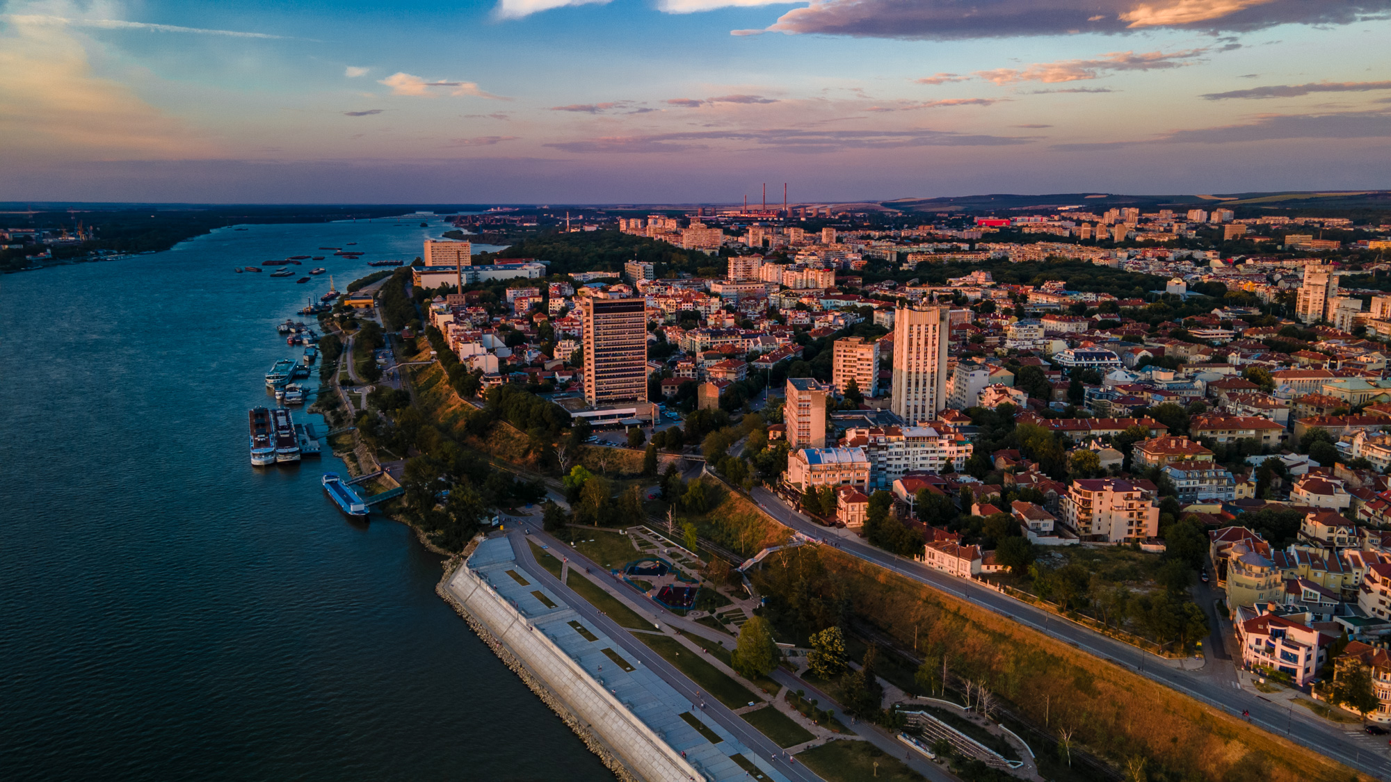 EC approves Bulgaria — Romania project to study a second bridge over ...